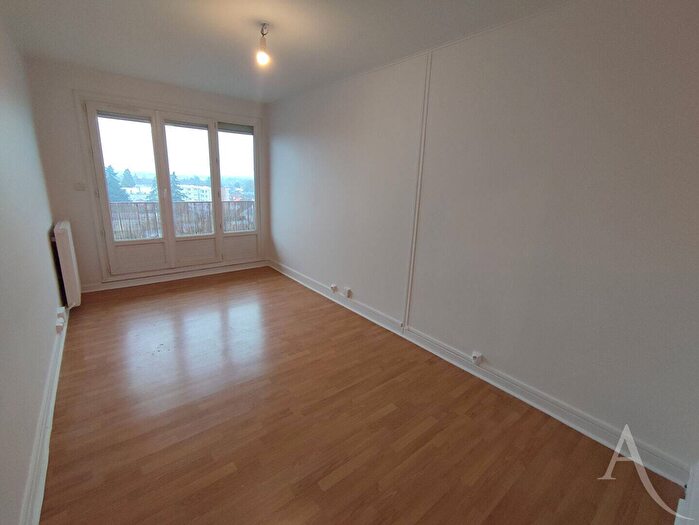 Appartement à louer - LOmelon-La Belle Étoile, Châteauroux - 2 pièces - 1 chambre