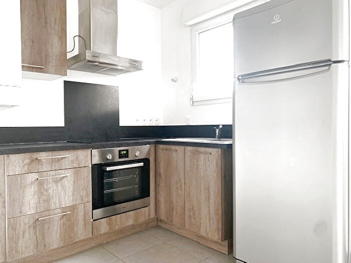 Appartement à vendre - Thonon-les-Bains, Est - 3 pièces - 2 chambres