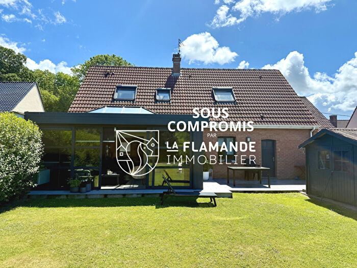 Maison 5 pièces à Renescure, à vendre
