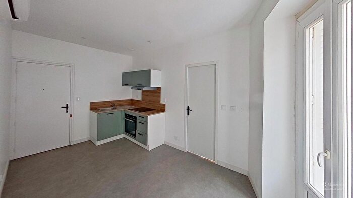 Chamalières, Centre-ville, Carrefour de l'Europe : Appartement 1 pièce à louer