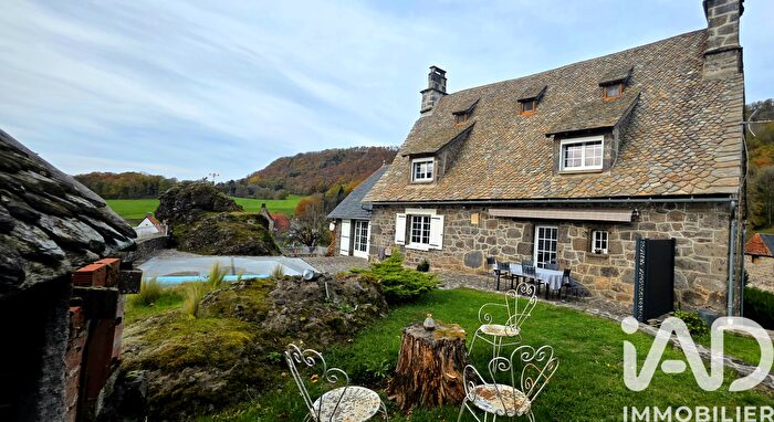 Maison à vendre - Laroquevieille - 6 pièces - 4 chambres