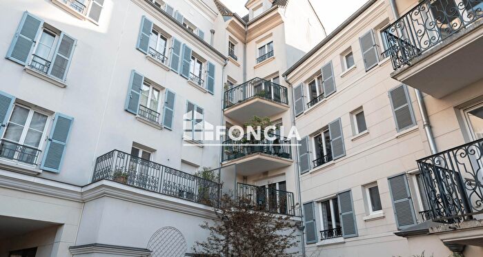 Appartement à vendre - Le Plessis-Robinson, Nouvelle Cité, Jardins - 2 pièces - 1 chambre