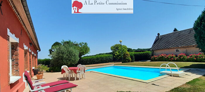 Maison à vendre - Fontaine-la-Guyon - 6 pièces - 4 chambres