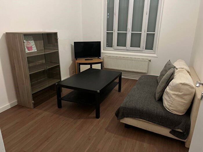 Appartement à louer - Hôtel de Ville, Courbevoie - 2 pièces - 1 chambre