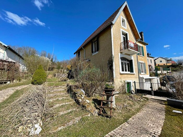 Maison 7 pièces à vendre à Bourbonne-les-Bains