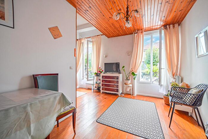 Appartement à vendre - Alfortville, Mairie, Gare - 2 pièces - 1 chambre