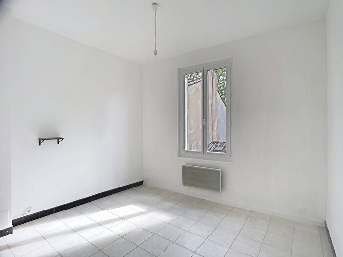 Appartement 3 pièces à Carmes-Infirmieres-Thiers, Avignon, à louer