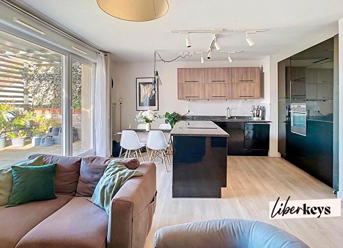 Appartement 5 pièces à vendre à Rillieux-la-Pape, Perica, Village