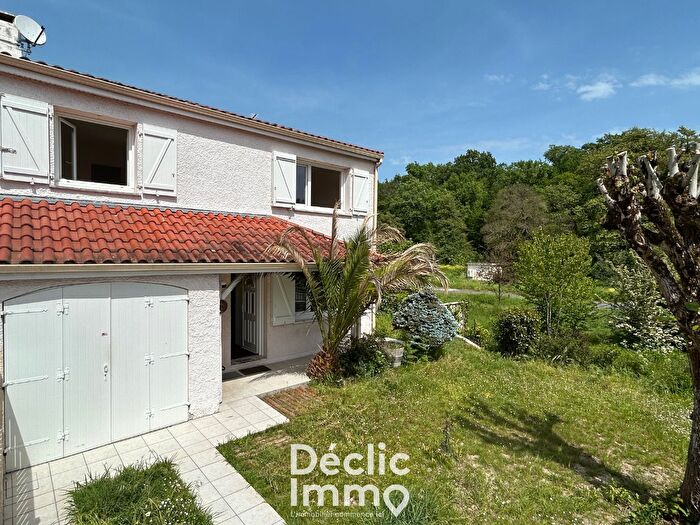 Artigues-près-Bordeaux : Maison 4 pièces à vendre