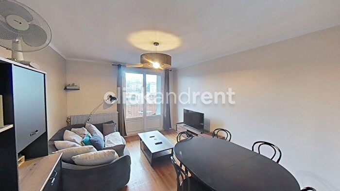 Appartement à louer - Oullins, Saulaie, Clavière - 3 pièces - 1 chambre