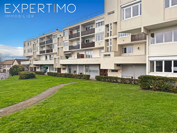 Appartement à vendre - Margency - 3 pièces - 2 chambres