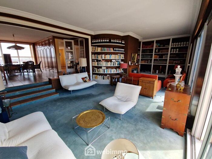 La Roche-sur-Yon, Pentagone, Pont-Morineau : Appartement 5 pièces à vendre