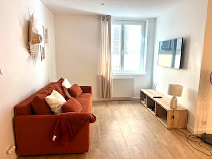 Appartement à vendre - Toulon, Centre-ville - 1 pièce - 1 chambre