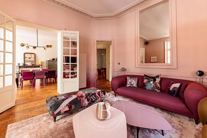 Appartement 5 pièces à Nantes, Centre-ville, à vendre