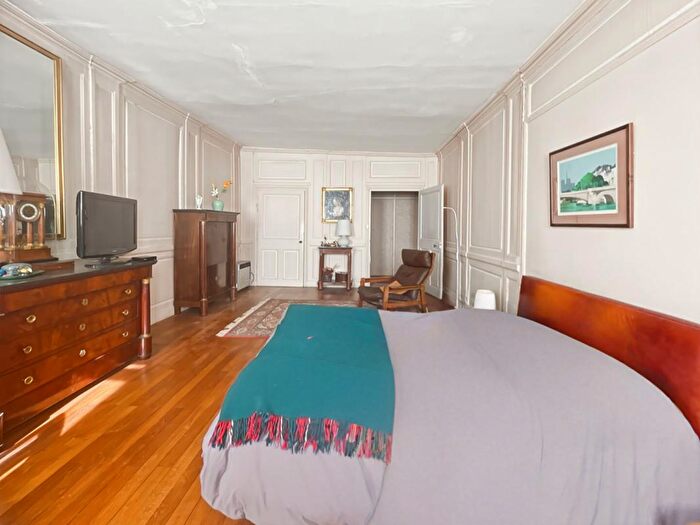 Arbois - Maison 12 pièces à vendre
