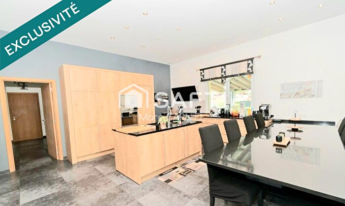 Maison à vendre - Beuveille - 12 pièces - 7 chambres