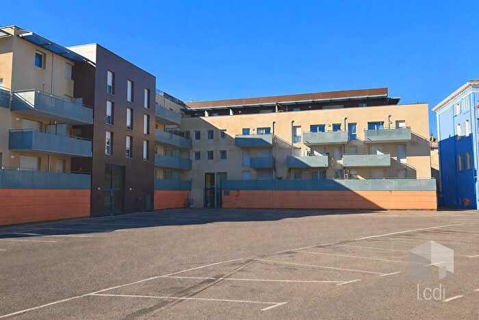 Appartement 1 pièce à Montélimar, Centre-ville, à vendre