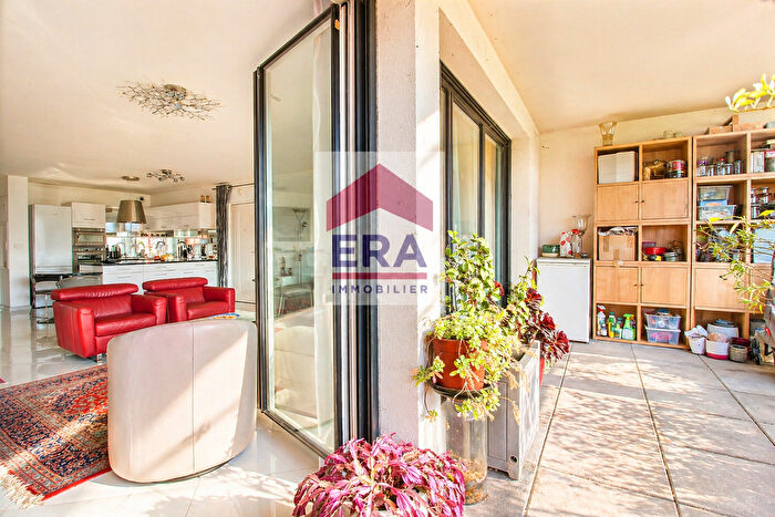 Appartement 3 pièces à Saint-Ouen, Centre-ville, à vendre
