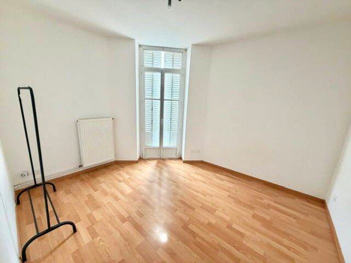 Appartement 2 pièces à Saint Max Centre, Saint-Max, à louer