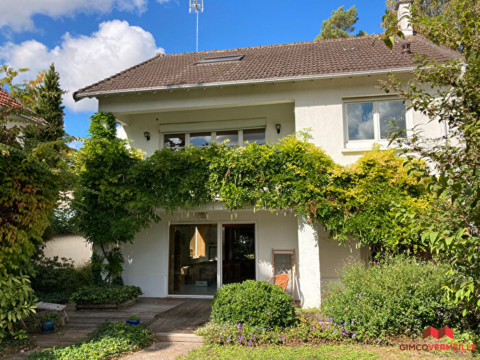Maison 5 pièces à Bougival, à vendre