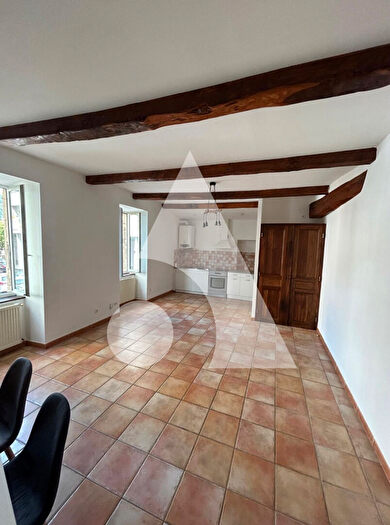 Appartement à louer - Vals-les-Bains - 3 pièces - 2 chambres