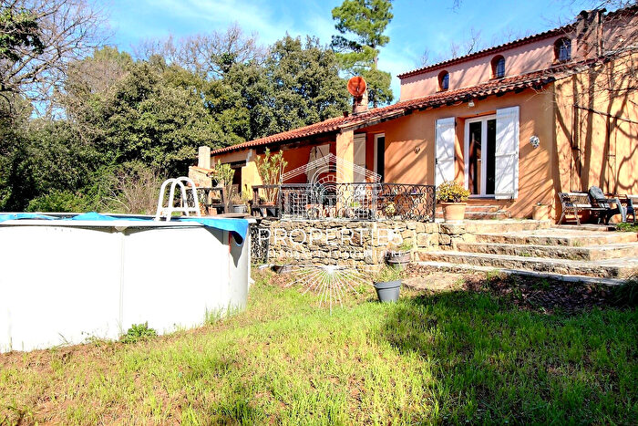 La Roquebrussanne : Maison 5 pièces à vendre