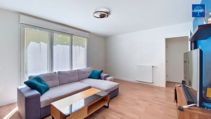 Noisy-le-Grand, Centre-ville - Appartement 3 pièces à vendre