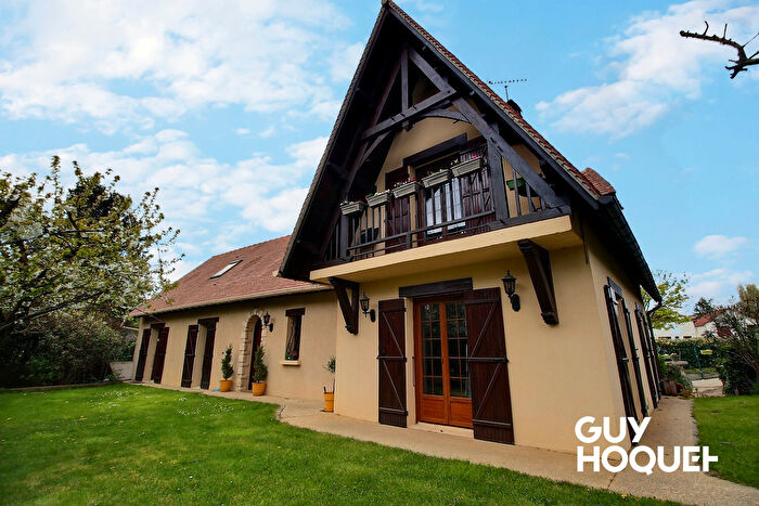 Maison à vendre - Viry-Châtillon, Port, Aviation - 7 pièces - 4 chambres