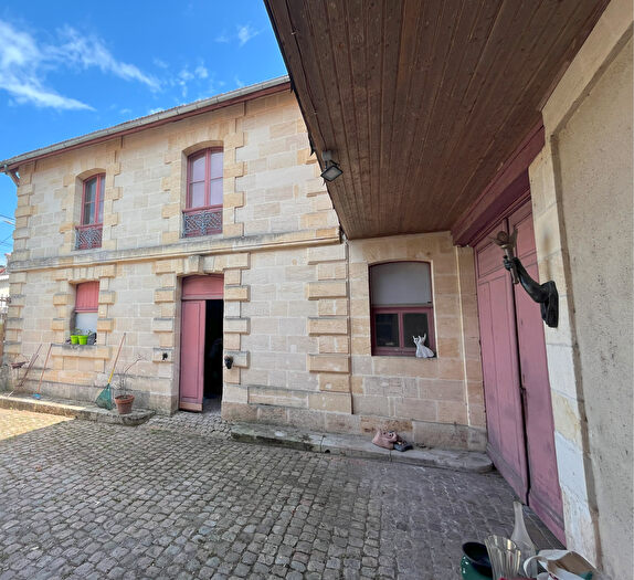 Maison à vendre - Cadillac - 6 pièces - 5 chambres