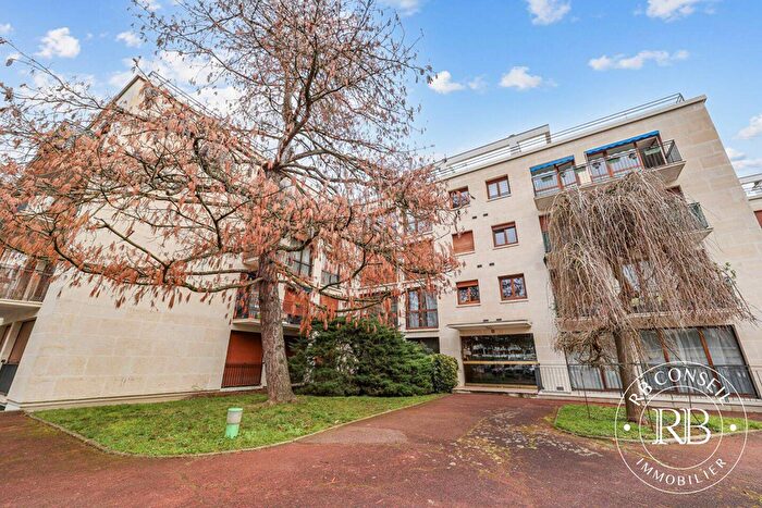 Appartement à louer - Colbert, Châtenay-Malabry - 3 pièces - 2 chambres