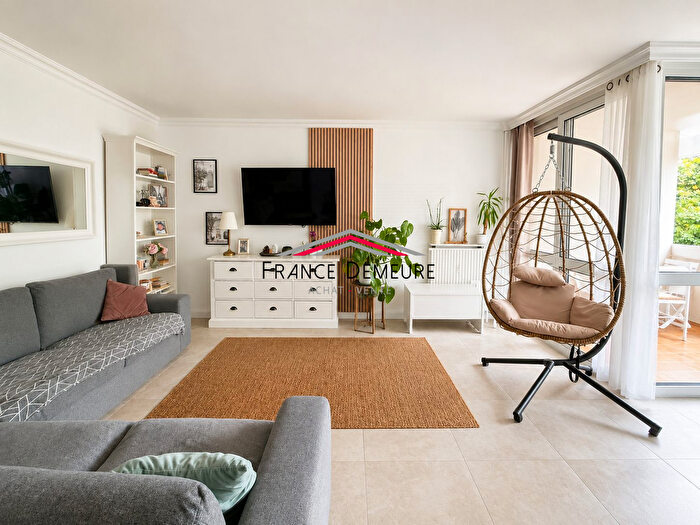 Appartement 4 pièces à vendre à Franconville, Hôtel de Ville