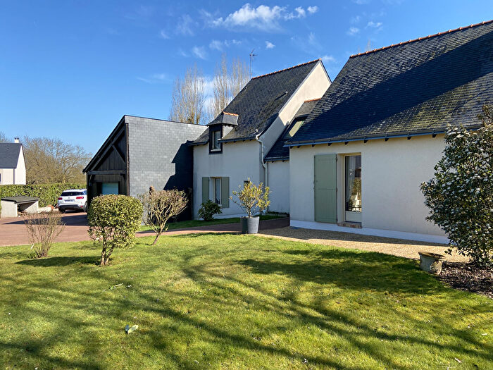 Maison à vendre - Chalonnes-sur-Loire - 5 pièces - 3 chambres