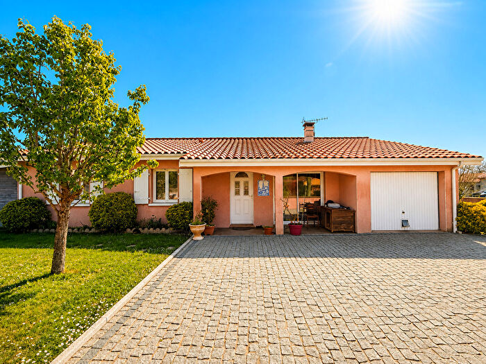 Maison 5 pièces à vendre à Josse