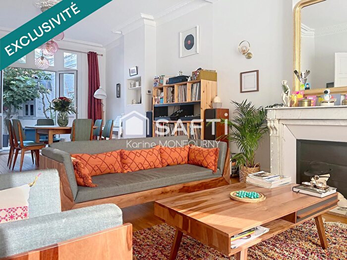 Saint-Quentin, Centre-ville : Maison 7 pièces à vendre