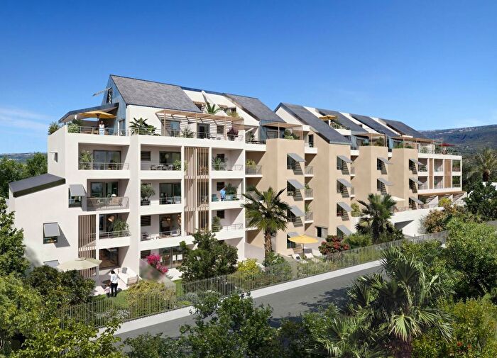 Appartement à vendre - Saint-Paul, Centre-ville, Etang - 3 pièces - 2 chambres