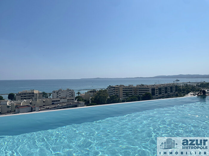 Appartement à vendre - Saint-Laurent-du-Var, Bord de Mer, Port de Plaisance - 3 pièces - 2 chambres