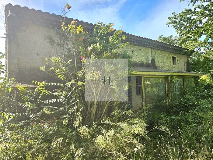 Maison 10 pièces à Rochemaure, à vendre