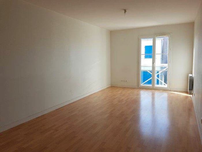 Appartement 3 pièces à louer - Rochefort