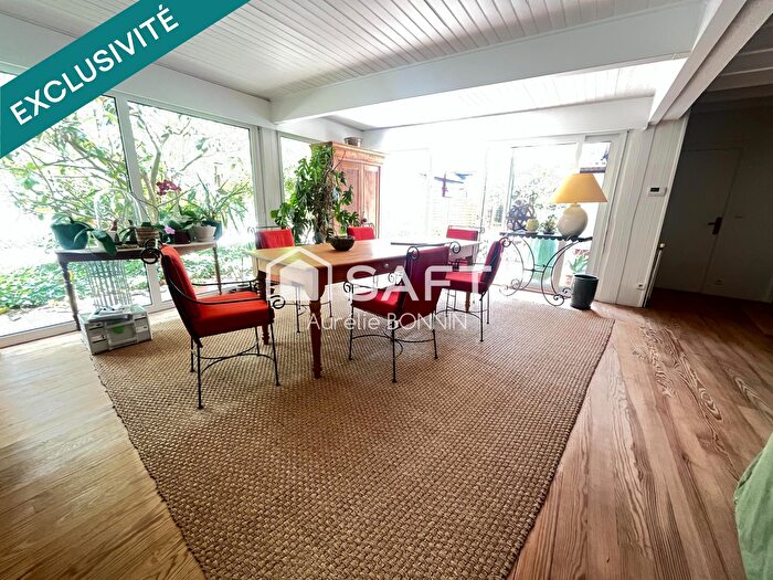 Maison à vendre - Talence, Centre-ville, Université, Lycée - 9 pièces - 3 chambres