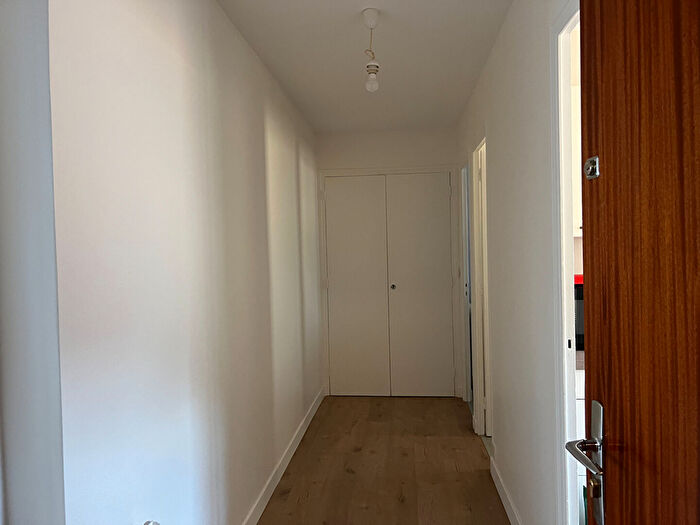 Appartement 1 pièce à Chambéry, Centre-ville, à louer