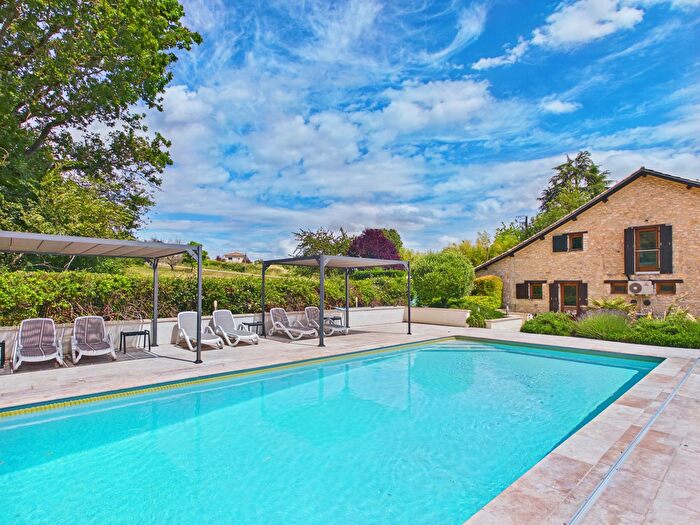 Maison 7 pièces à vendre à Thénac