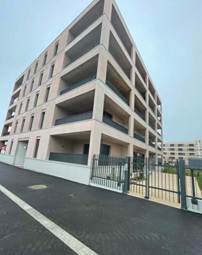 Appartement à louer - Courcouronnes - 2 pièces - 1 chambre