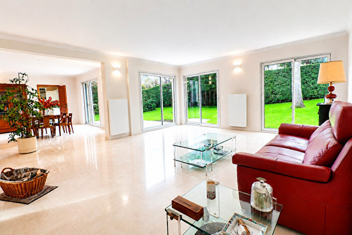 Fourqueux - Maison 9 pièces à vendre