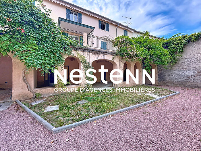 Appartement 4 pièces à Crêches-sur-Saône, à vendre