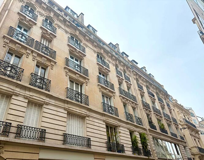 Appartement à vendre - Paris e , République, Saint-Ambroise - 5 pièces - 3 chambres