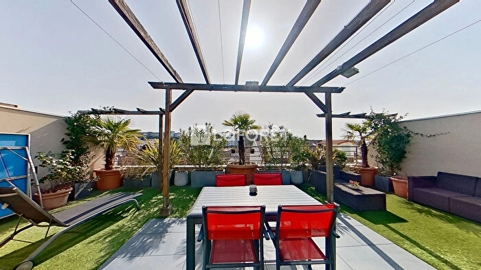 Appartement à vendre - Lyon e , Monchat - 4 pièces - 3 chambres