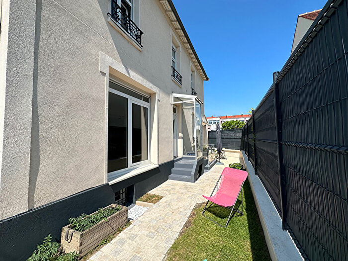 Maison 5 pièces à Bezons, Nouveau Bezons, à vendre