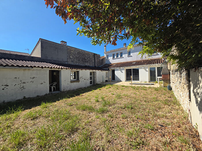 Maison 7 pièces à vendre - LAiguillon-sur-Mer