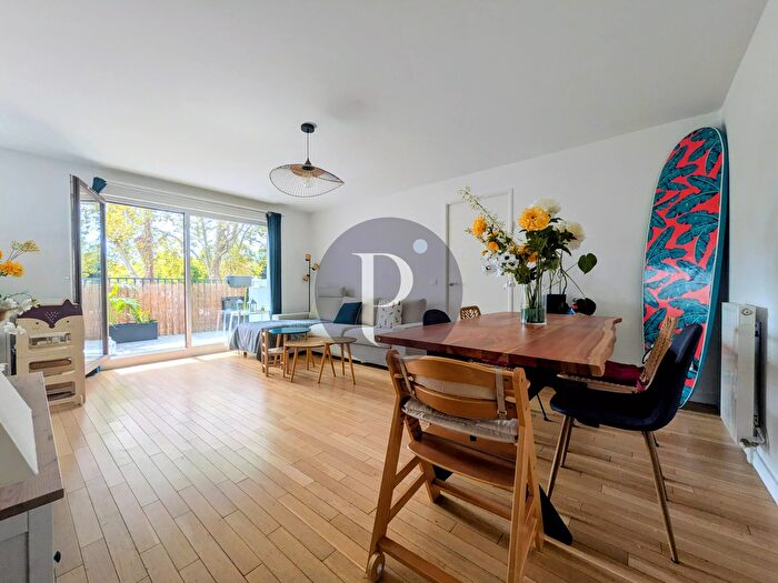 Appartement 4 pièces à Le Kremlin-Bicêtre, Les Barnufles, Les Glacis, à vendre