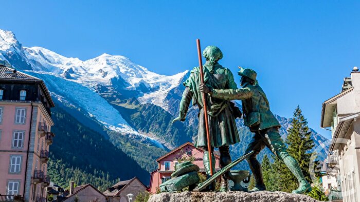 Appartement à vendre - Chamonix-Mont-Blanc, Centre-ville, Gare, Mouilles, Mollard, Lyret - 6 pièces - 4 chambres